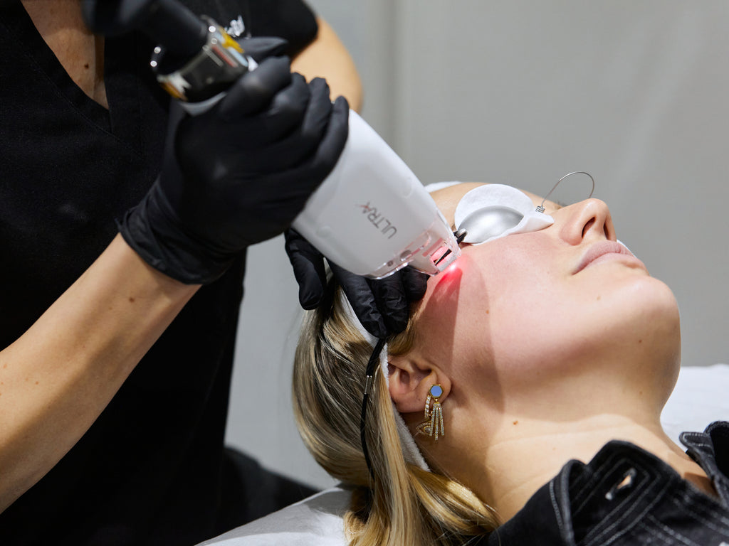Skin Rejuvenation with Lutronic LaseMD Ultra Laser – Facial Sculpting